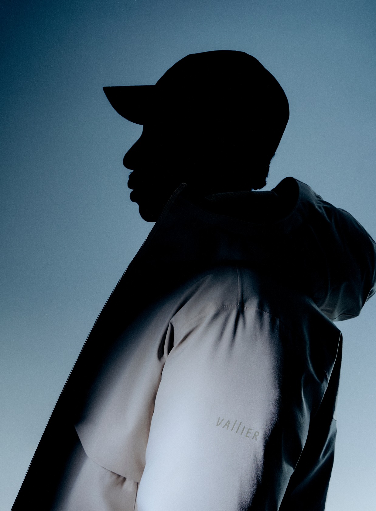 Vêtements urbains et performants adaptés à toutes les saisons. Conçus à ...